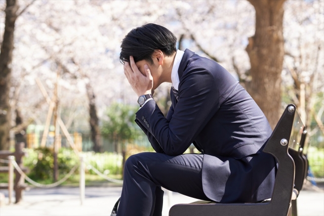 職場でなんでも聞いてくる人に疲れてしまう 対処するための5つの方法 ヤッザブログ